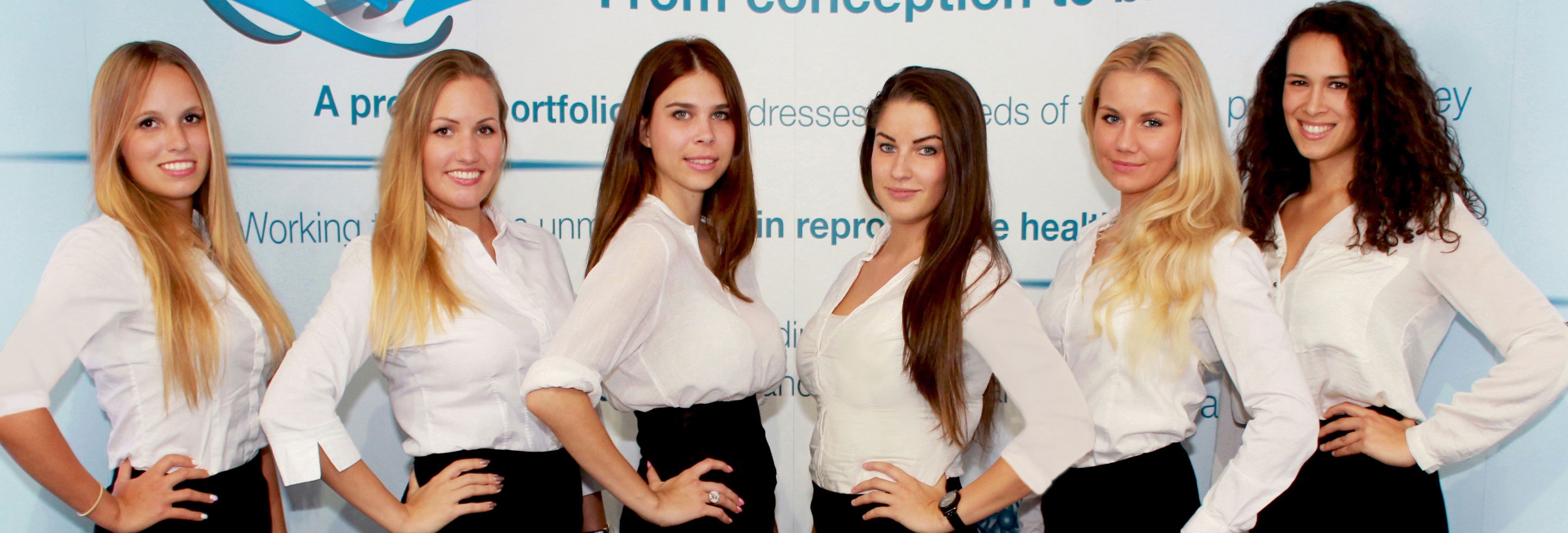 Hostess hire Budapest, Hire event staff, professional hostesses to events